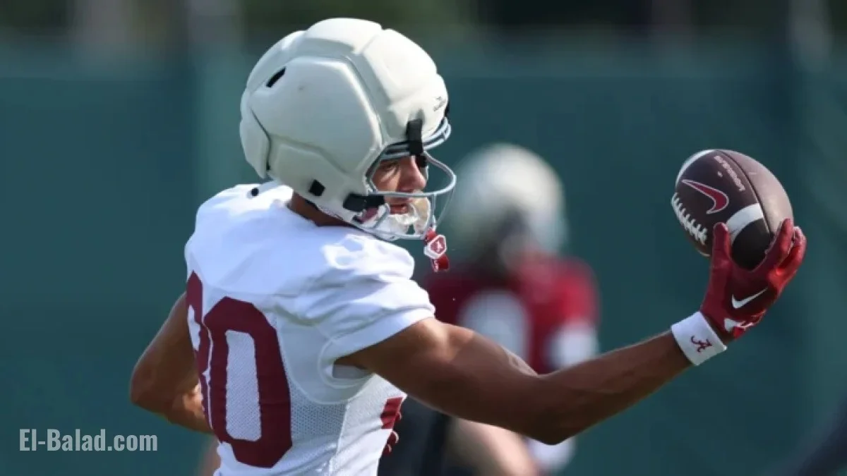 Alabama WR Derek Meadows Injured; Marvin Burks Ejected for Targeting ...