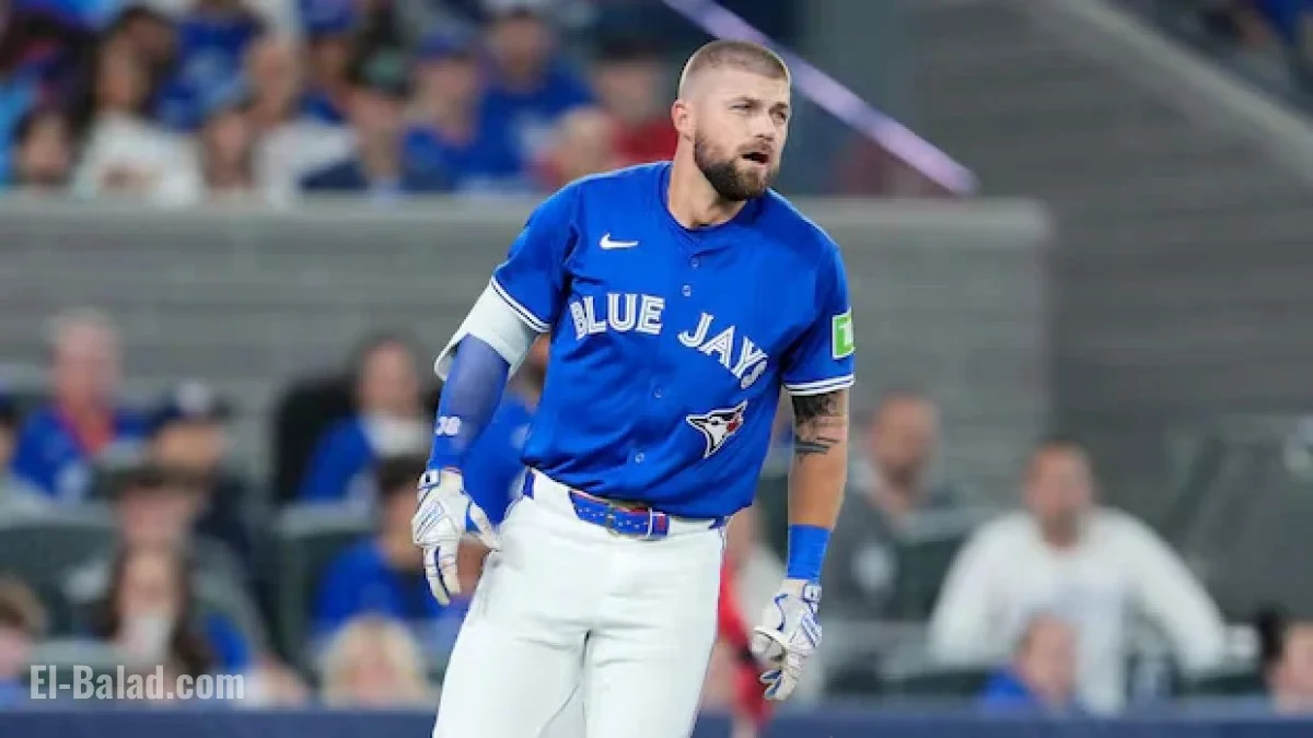 Blue Jays’ Nathan Lukes Returns for Game 2 After Knee Bruise - El-Balad.com
