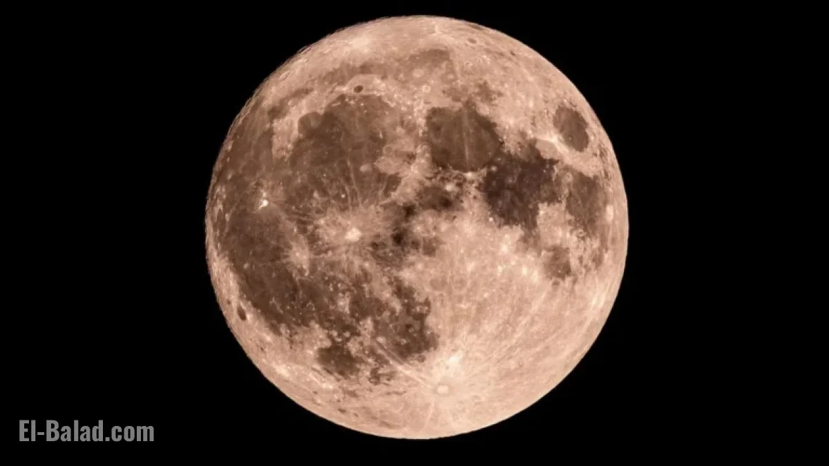 November 4 Moon Phase: Discover Today’s Lunar Appearance - El-Balad.com