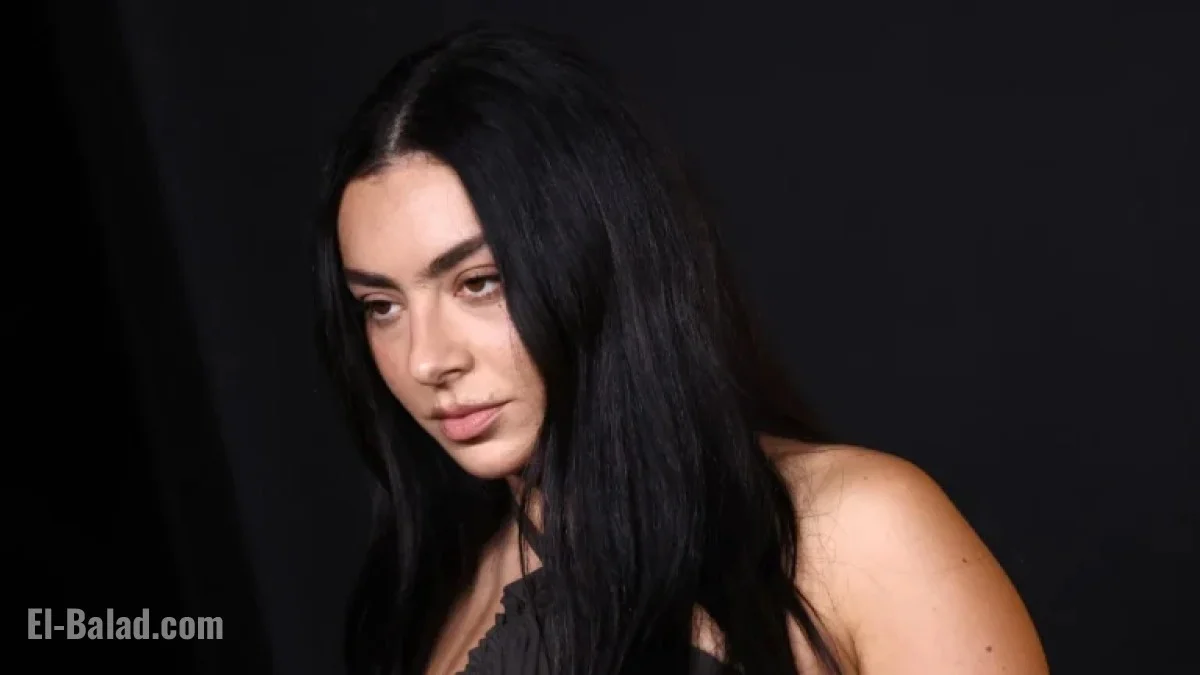 Brat Singer Shines in A24 Drama ‘The Moment’ Trailer - El-Balad.com