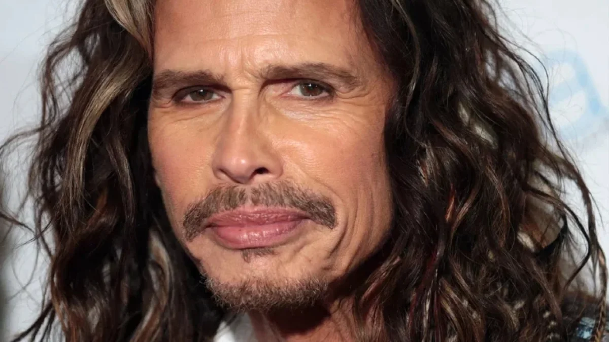 Steven Tyler Claims Band Squandered Their Talent - El-Balad.com