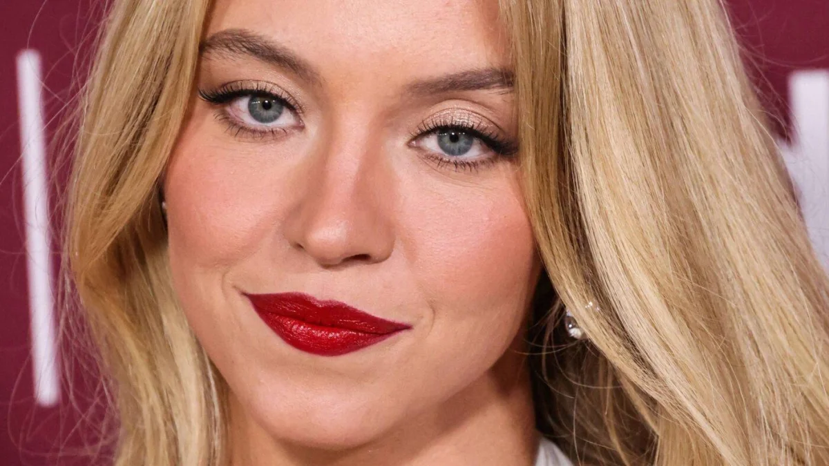 SYRN by Sydney Sweeney launches as Hollywood Sign stunt fuels backlash ...