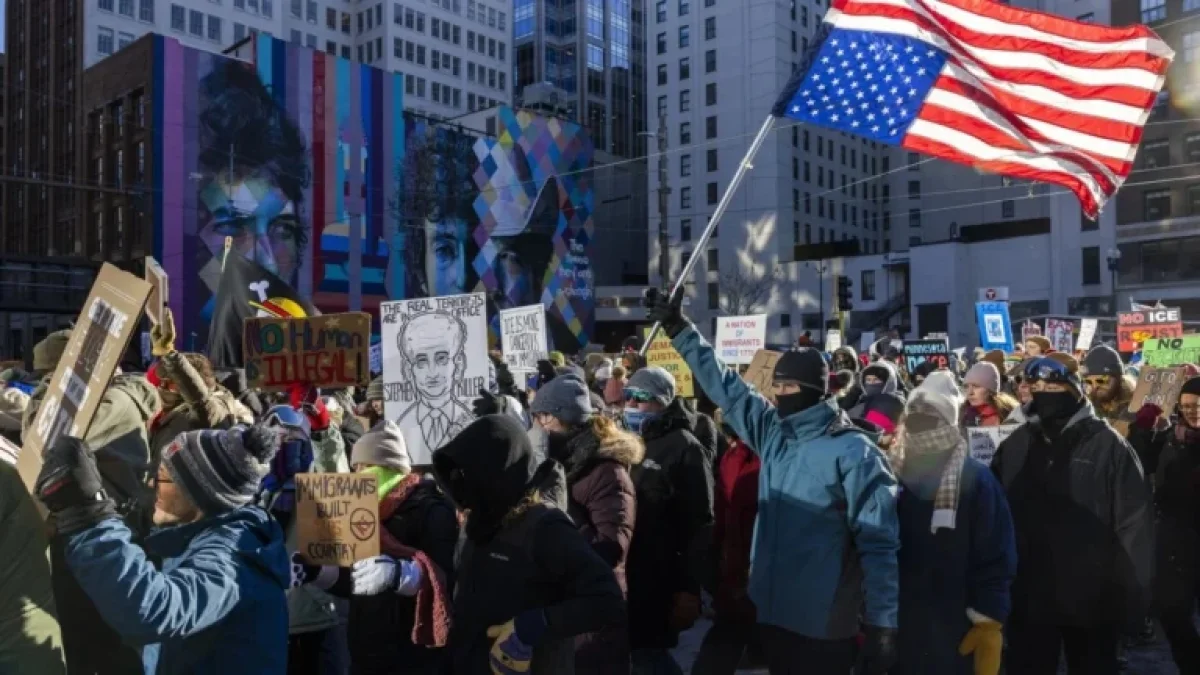 Thousands Protest ICE Nationwide, Including Minneapolis - El-Balad.com