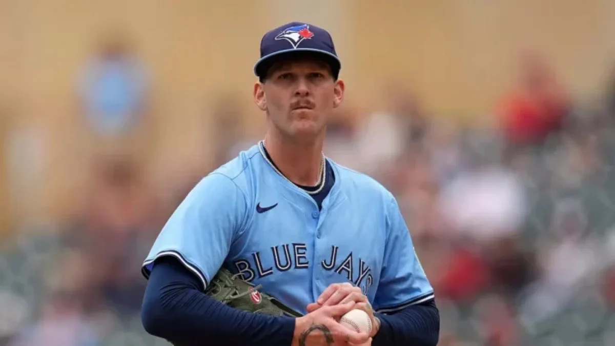 Toronto Blue Jays Acquire INF Ben Cowles; Bowden Francis Placed on 60 ...