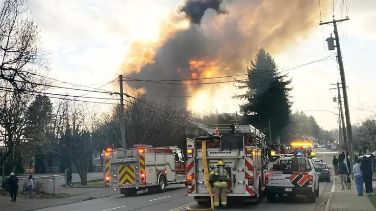 Mission Fire Engulfs Seniors Complex on 7th Avenue; Residents Evacuated ...