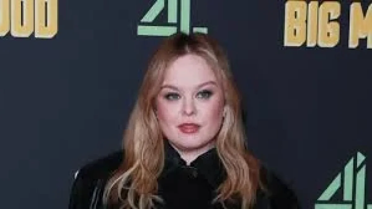 Uk Snl Review: A British Sketch Show Finds Its Footing After a Rocky ...