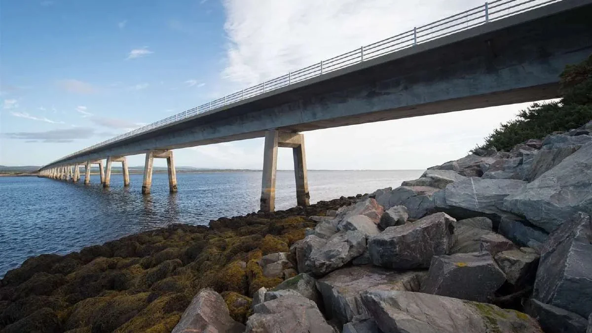 Traffic Scotland closes Kessock Bridge in both directions - El-Balad.com
