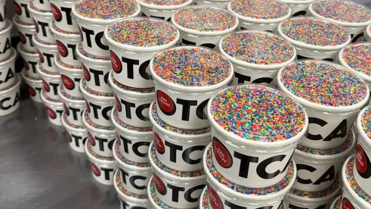 Alex Posner grows Dot Cake to 2019 bakery and viral sellouts - El-Balad.com
