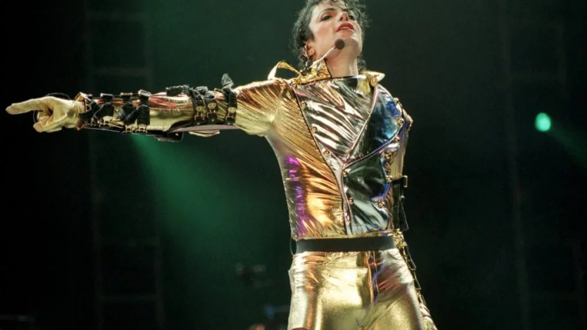 Michael Jackson Billboard Hot 100 record adds 27-year-old chart entry ...